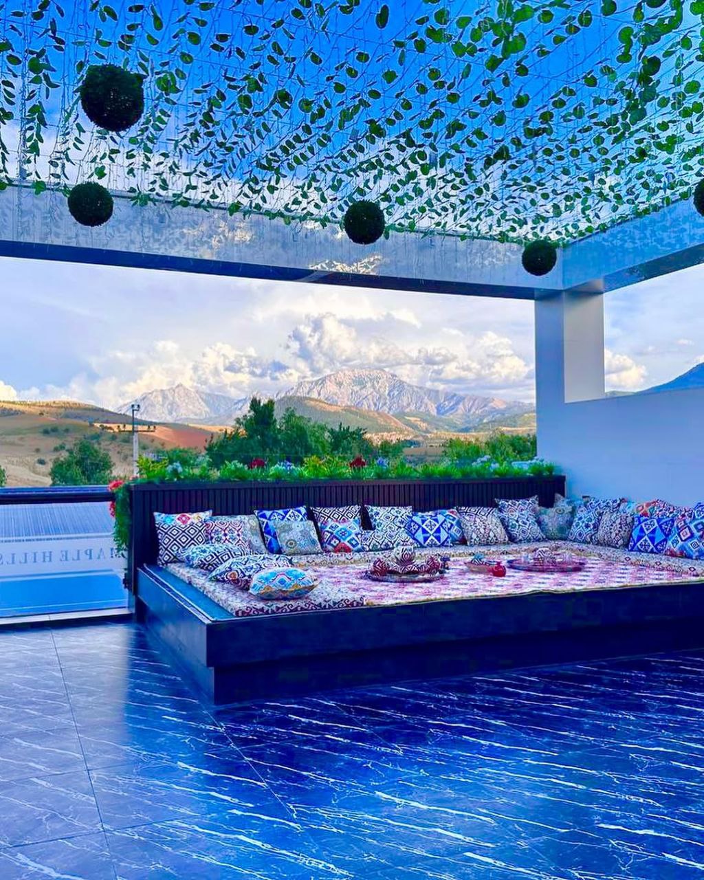 Maple hills | Diamond Extreme Tourism