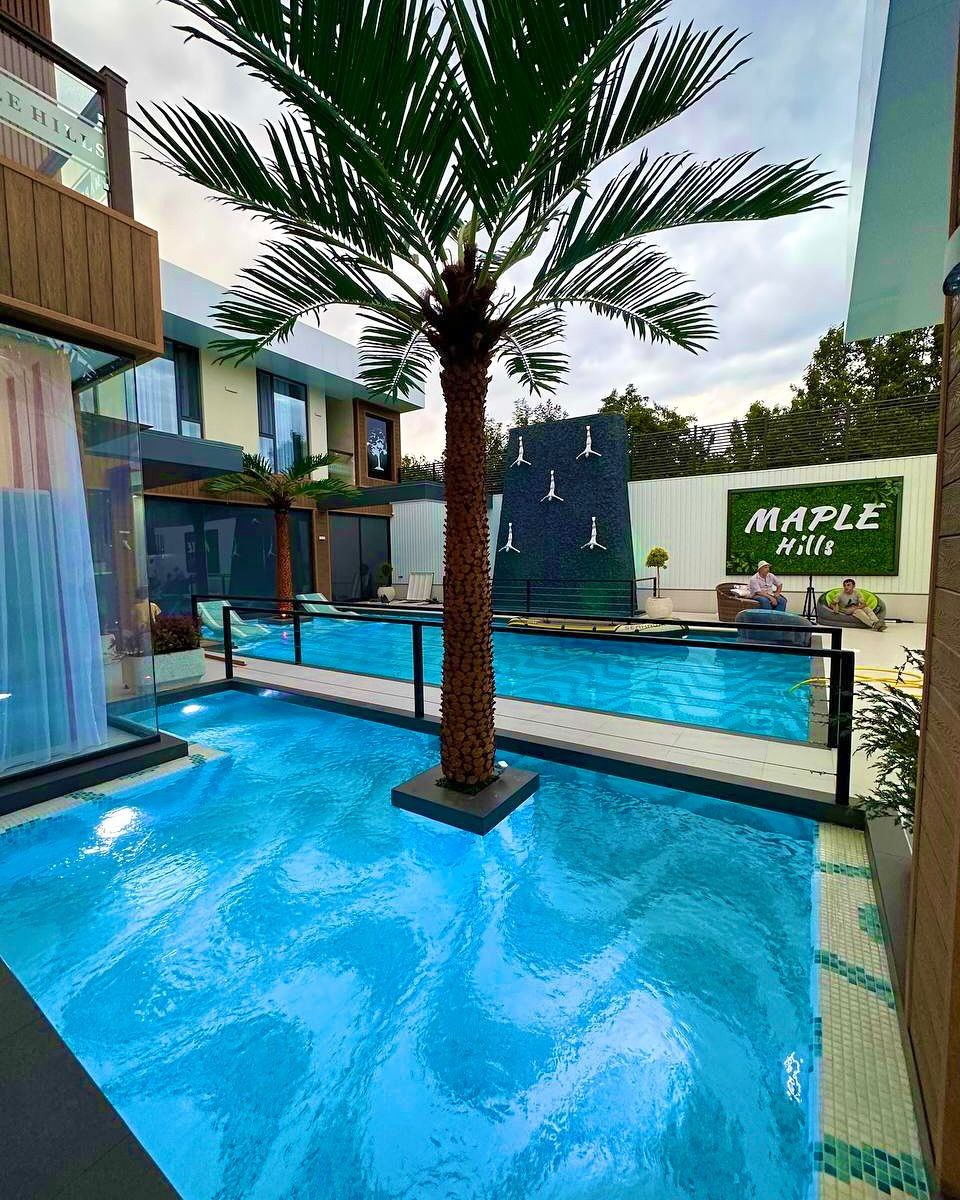 Maple hills | Diamond Extreme Tourism